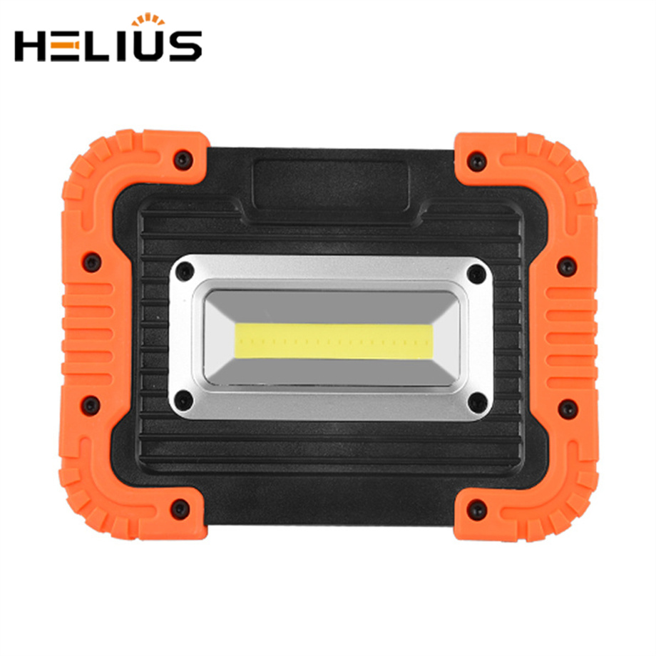 Comparing Rechargeable and Disposable Flashlights for Everyday Use